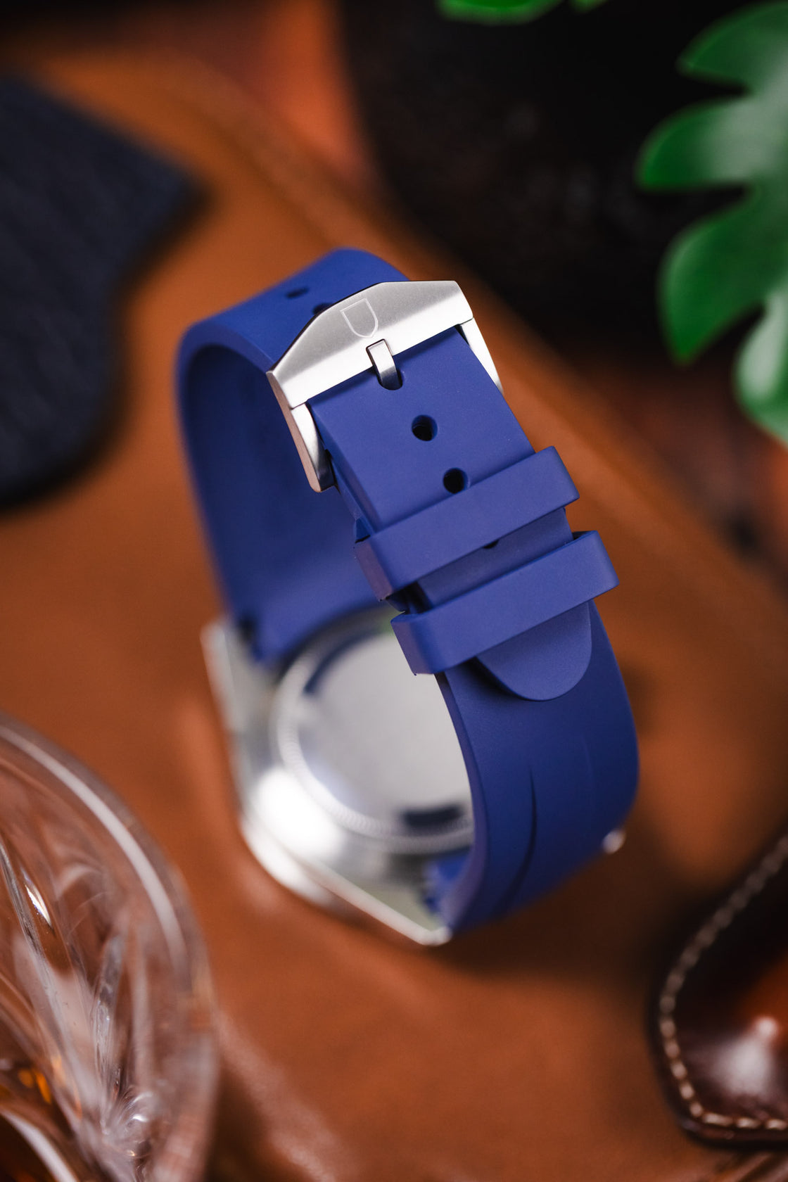 VANGUARD Integrated Curved Rubber Watch Strap - BLUE | WatchObsession ...
