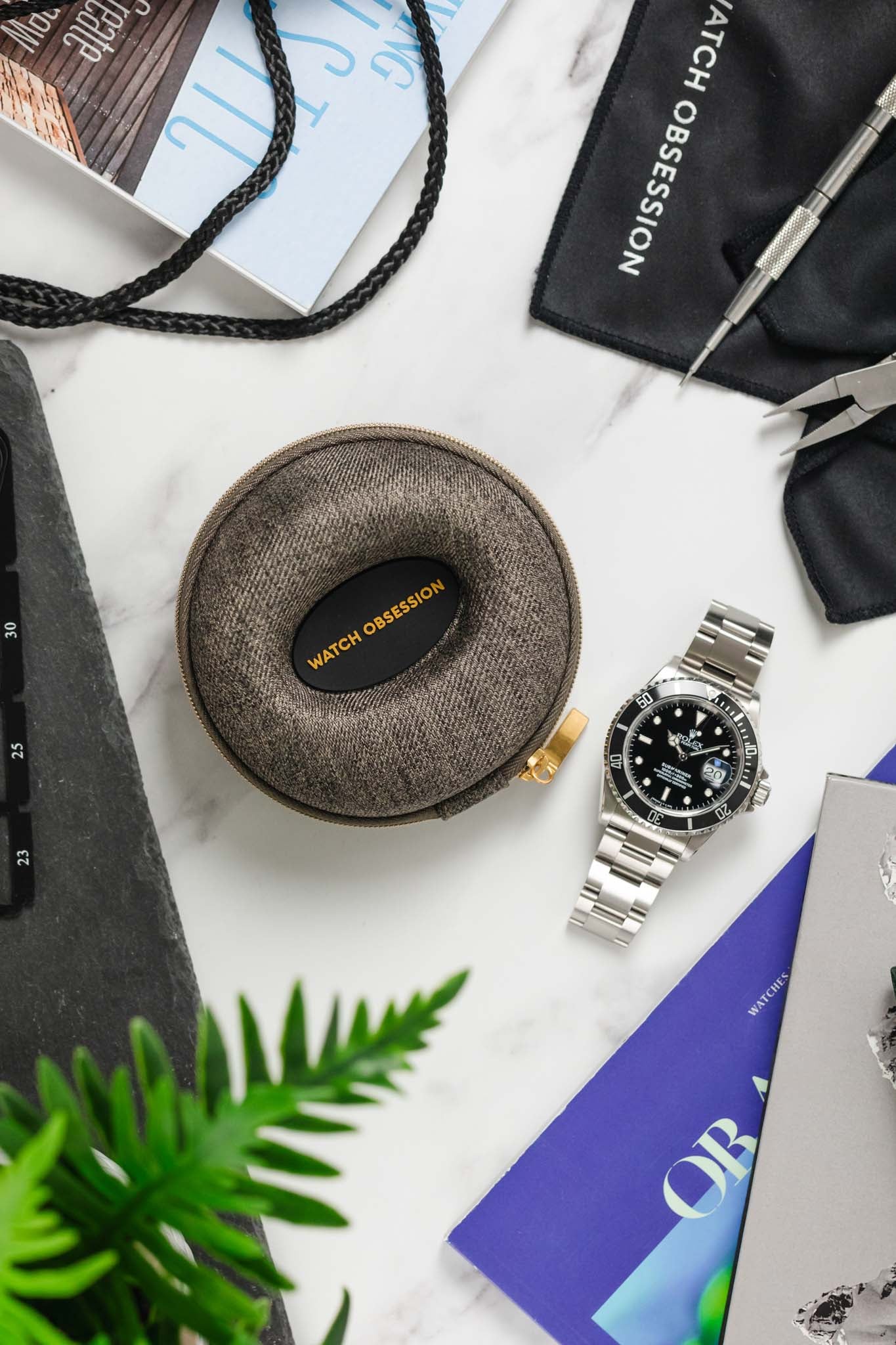 Tweed Brown Twill Fabric 360° Single Watch Protective Oyster Case