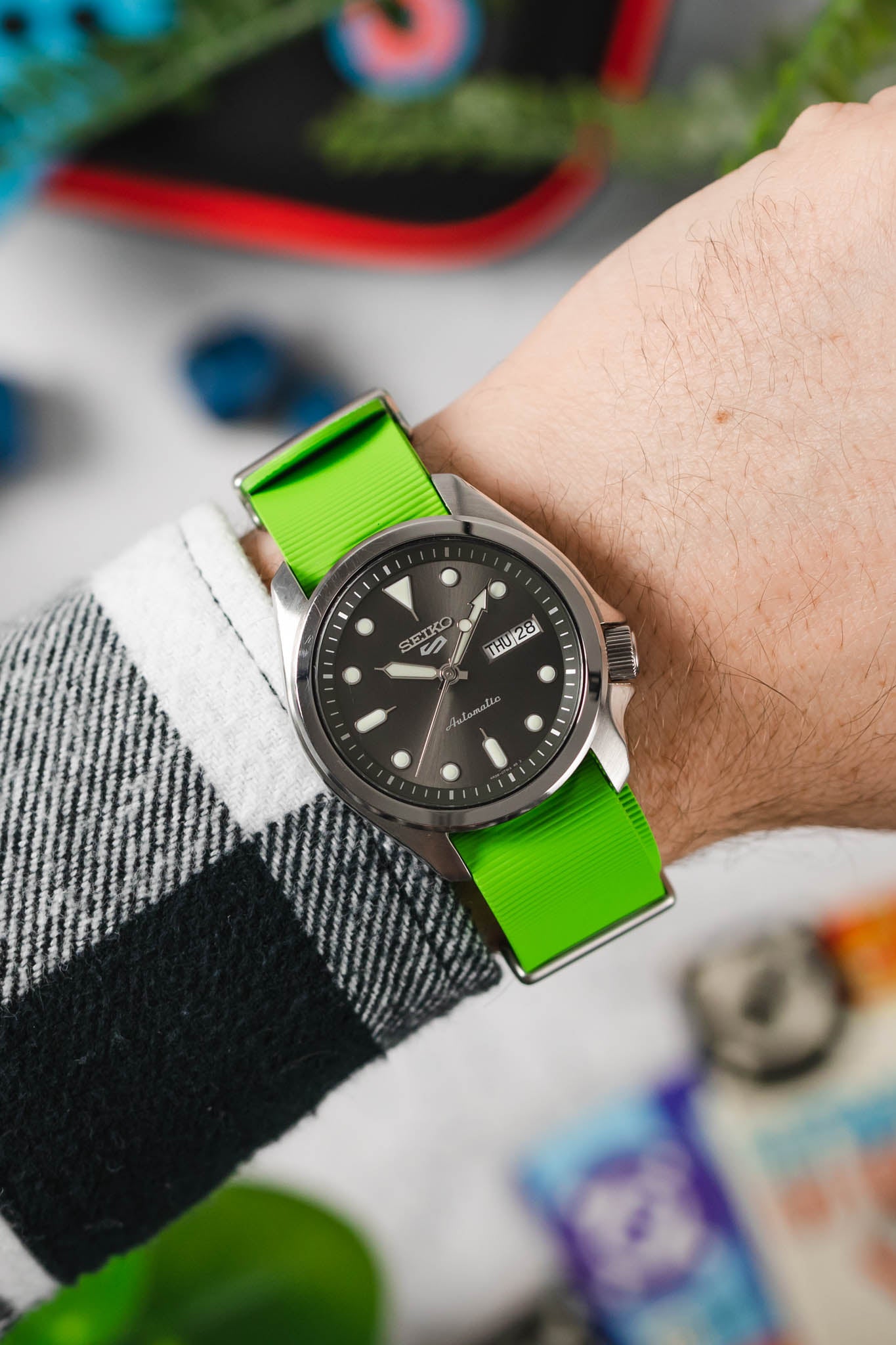 Bonetto Cinturini Rubber One-Piece | Lime Green | Watch Obsession