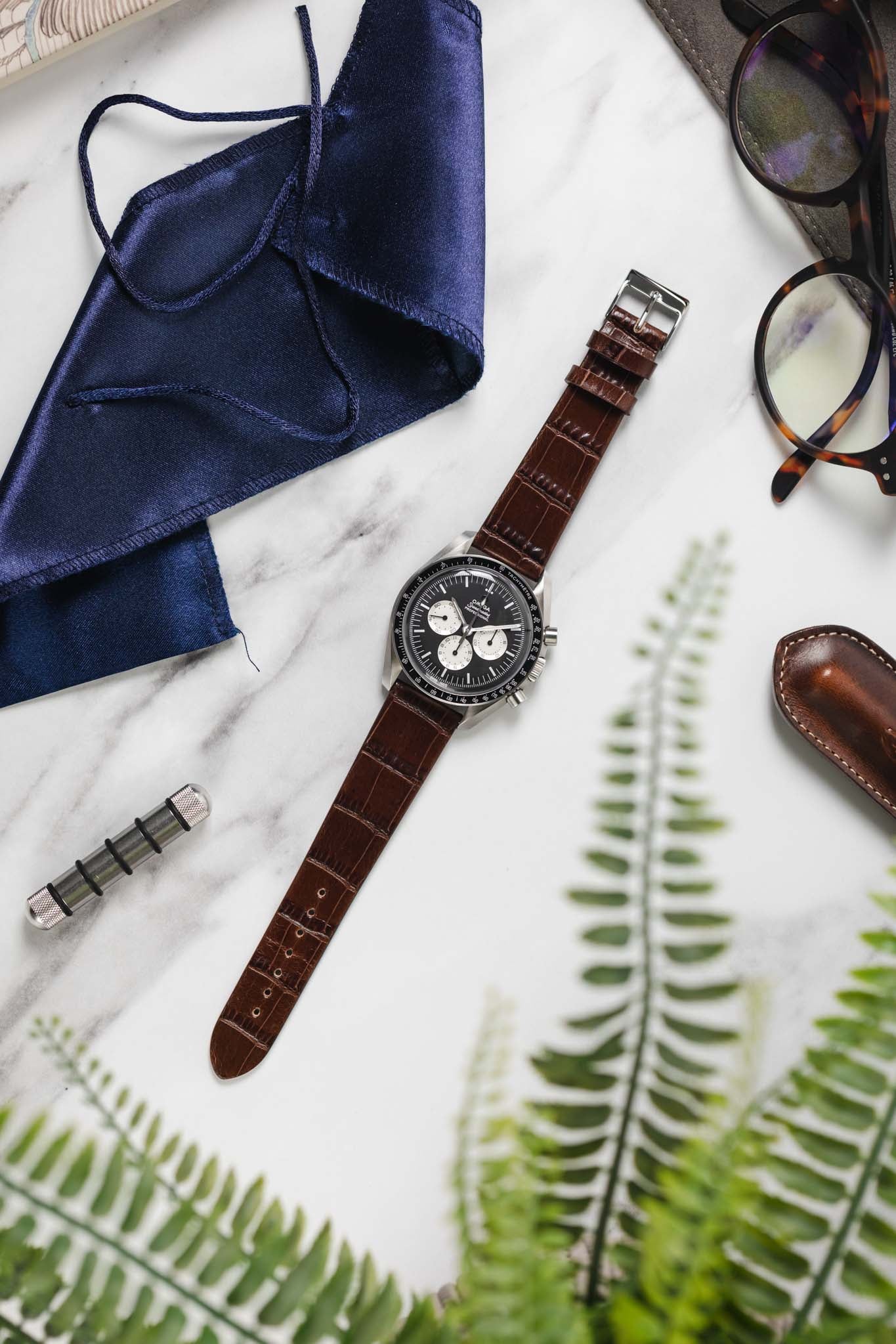 Dark Brown Watch Strap | Alligator-Embossed | WatchObsession