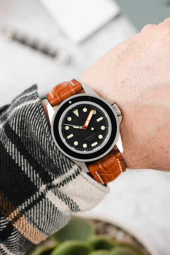 RIOS1931 AMBASSADOR Genuine Alligator Flank Watch Strap in COGNAC