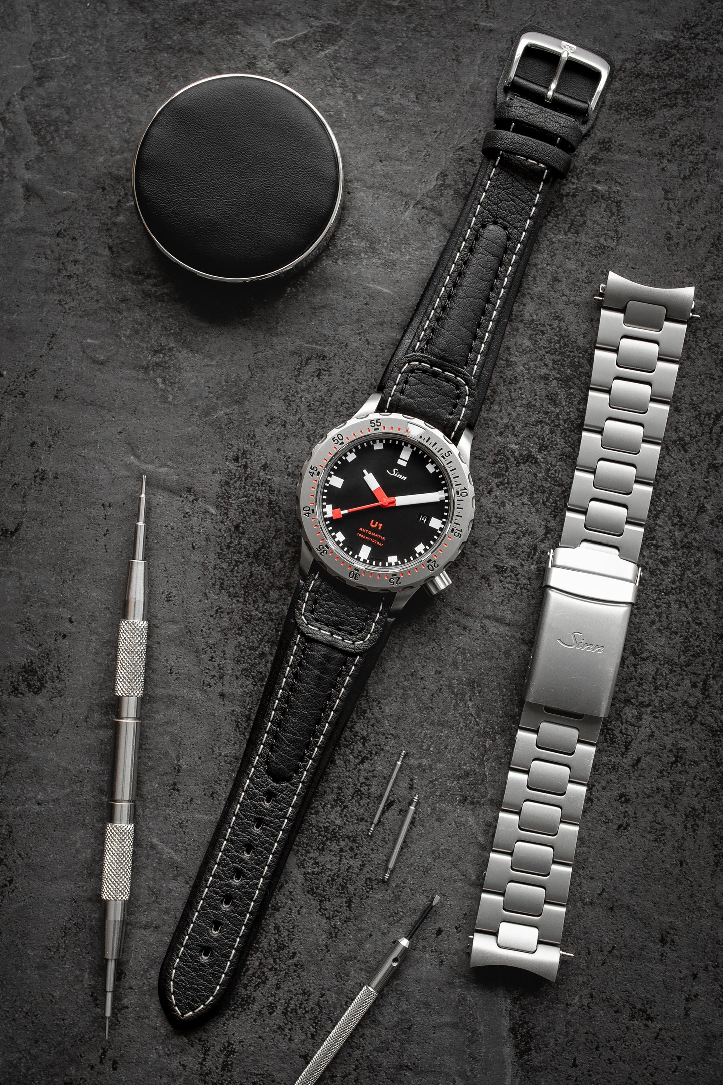 Di-Modell Watch Strap | Black/White | Watch Obsession